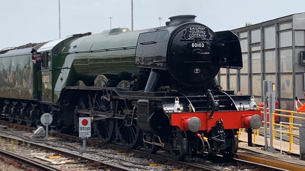 The Legendary Flying Scotsman Visits Portsmouth 17/06/23 - YouTube