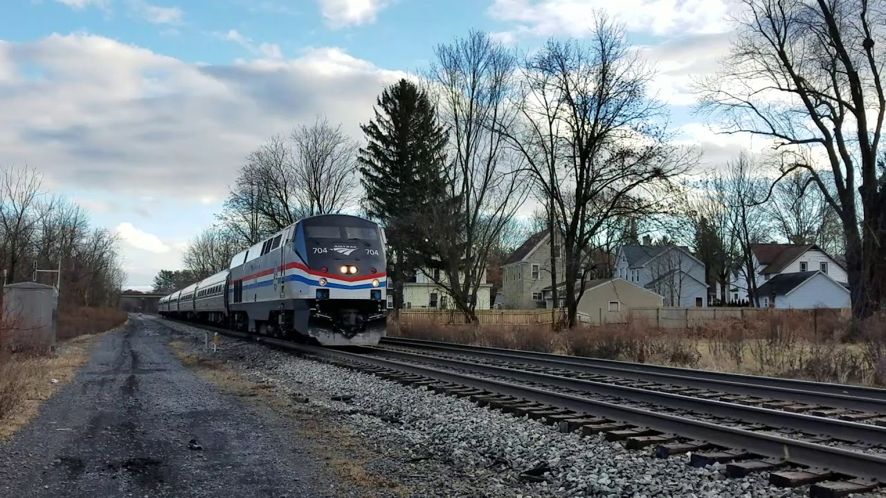 Amtrak train 281 empire service at whitesporo - YouTube