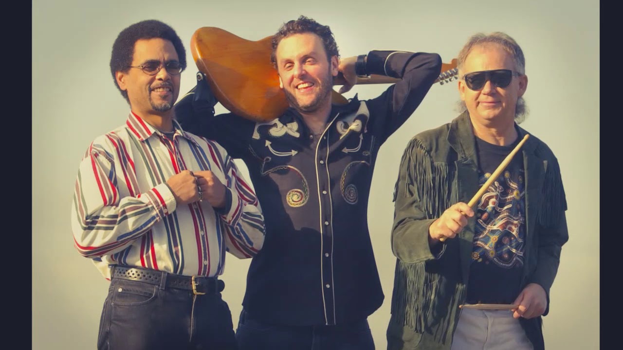 You Showed Me Jim Basnight Band - YouTube