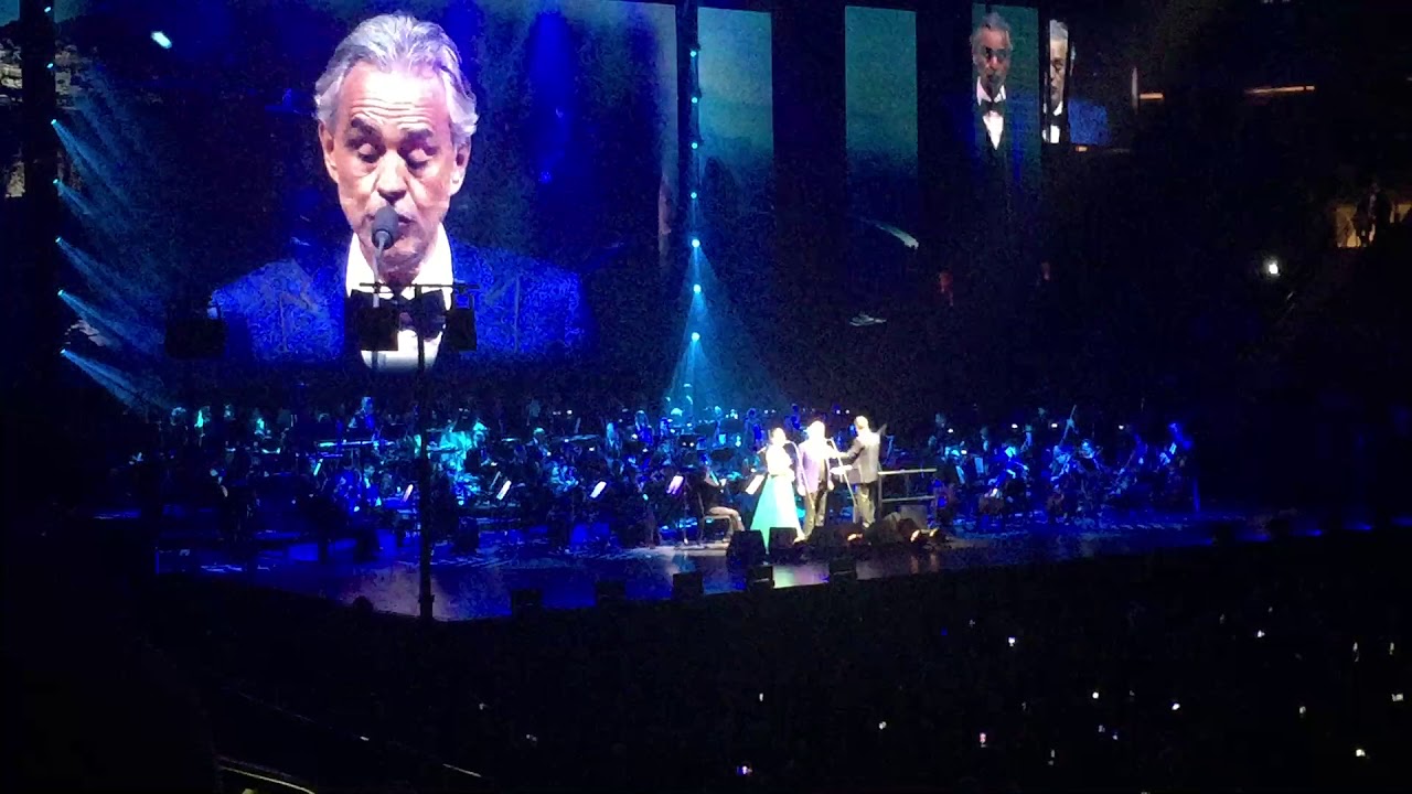 Andrea Bocelli - Time to say Goodbye, MSG 2018 Christmas - YouTube