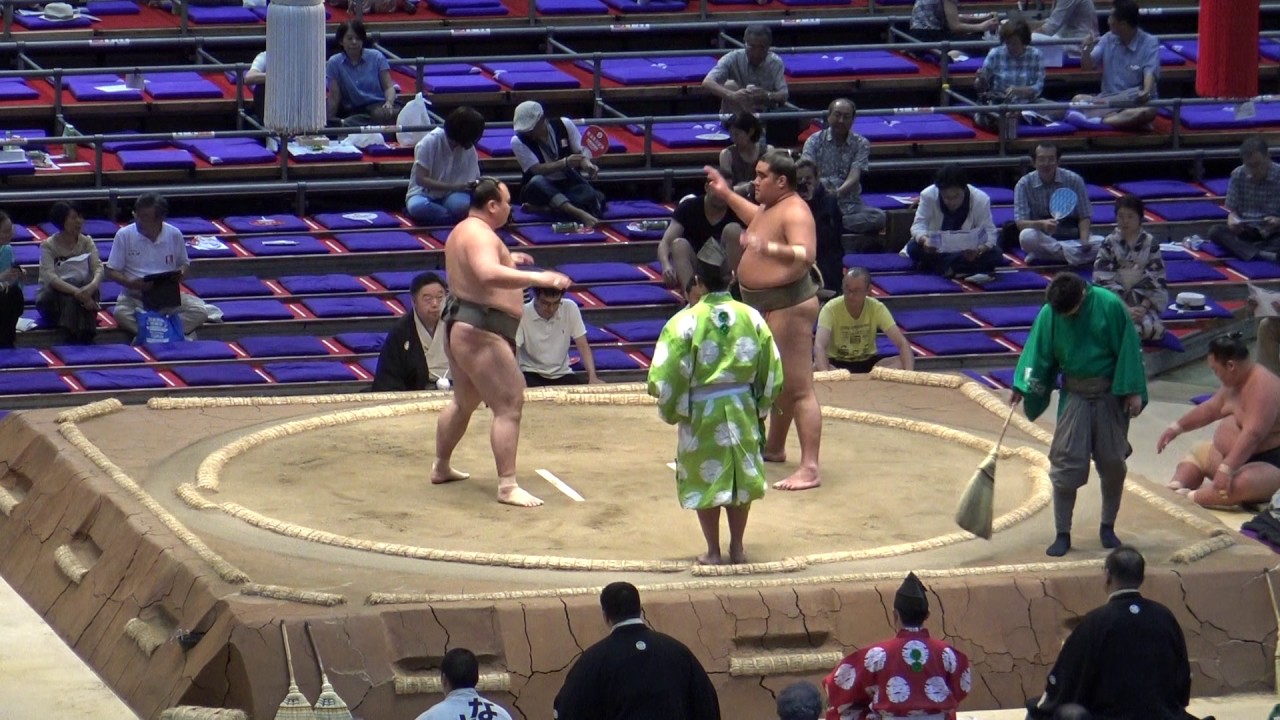 武蔵国-希帆ノ海/2017.7.12/musashikuni-kihonoumi/day4 #sumo - YouTube