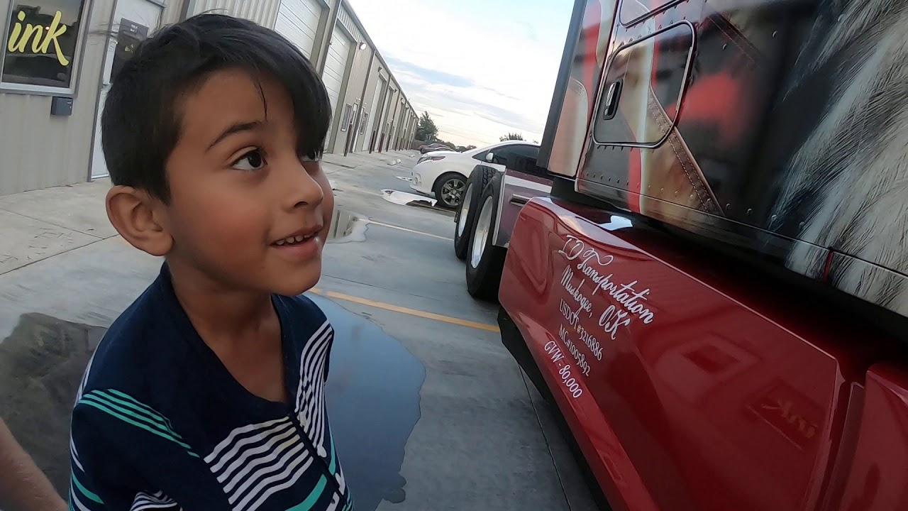 2020 Kenworth T680, with a Patriotic Wrap! Truck #1776 - YouTube