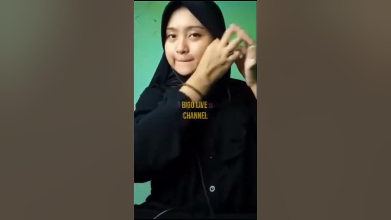 Mom Biti Lagi Live Pamer Gunung Nya Youtube