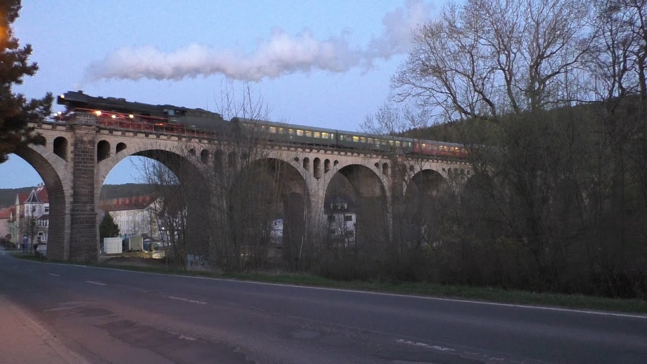 03 2155-4 donnert durch Milbitz und Stadtilm - YouTube