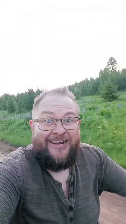 Этот парень Youtube