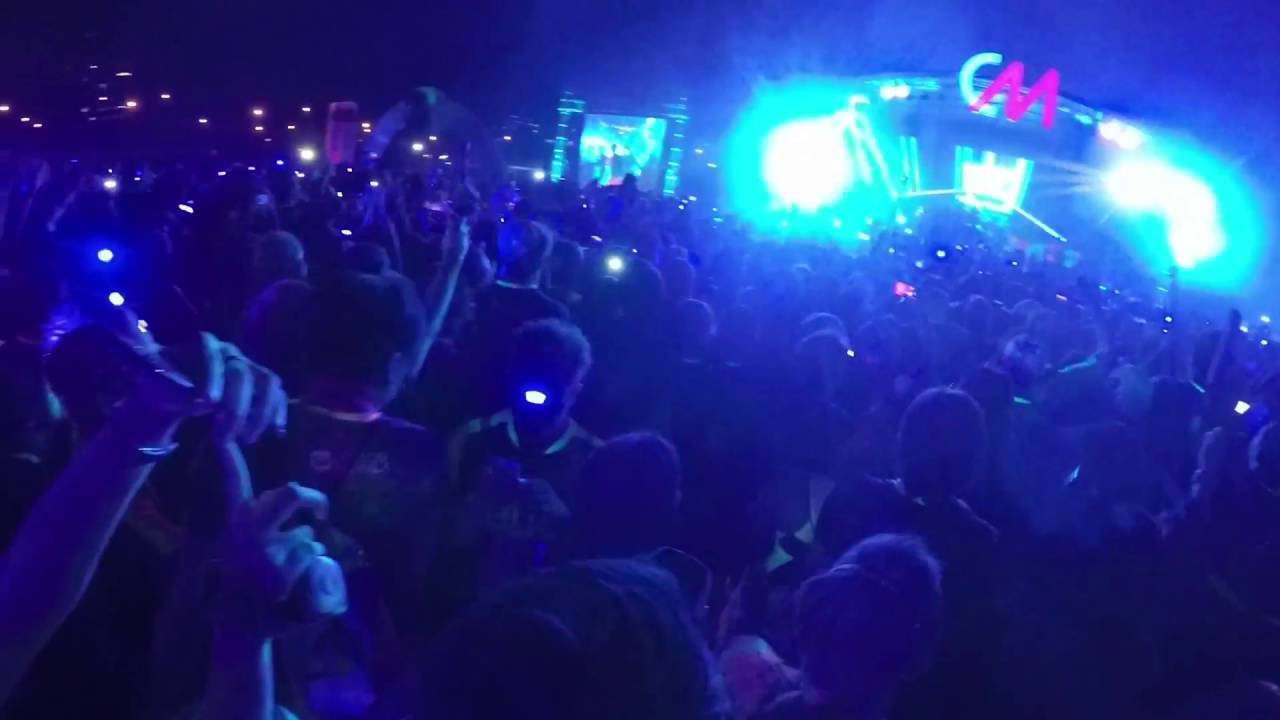 color manila blacklight edition 2016 - YouTube