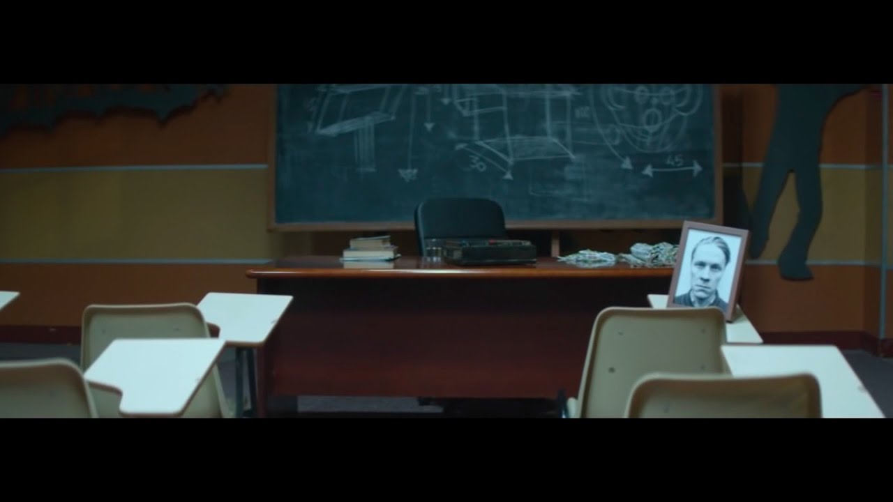 TÅNUM - the handwoven rug made from fabric leftovers - YouTube