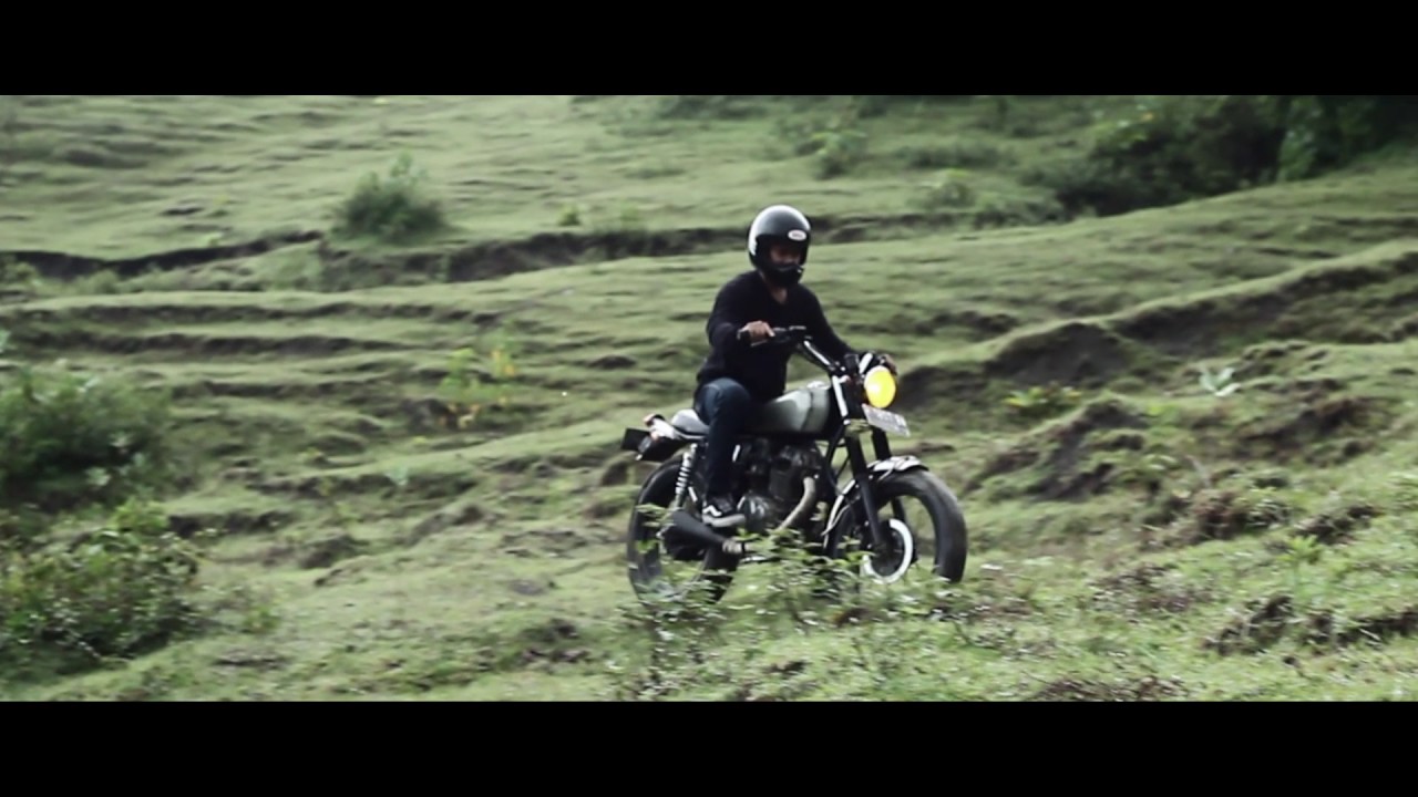 FREERIDE "SCRAMBLER VS TRACKER" - YouTube