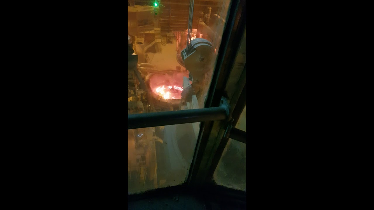 EAF automated gunning machine - YouTube
