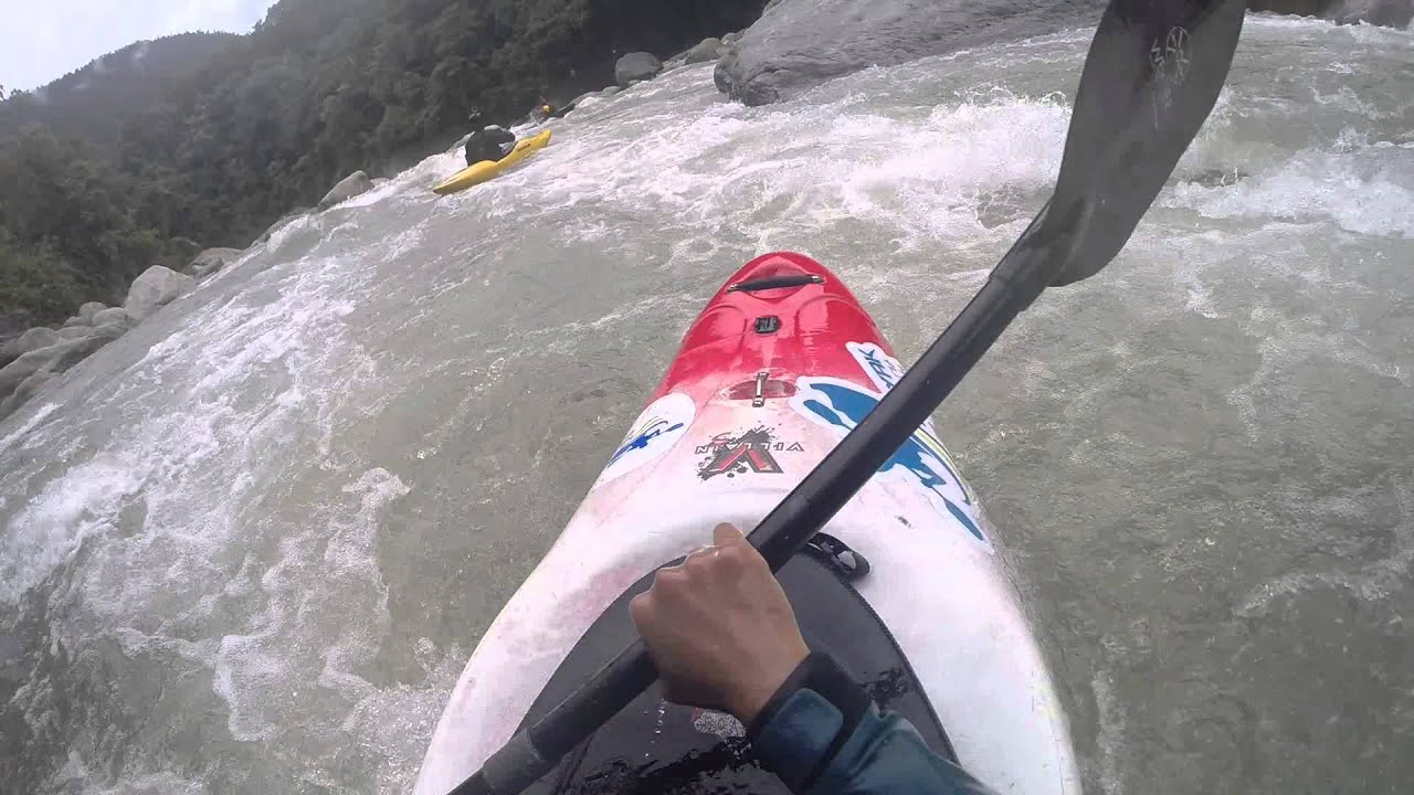Rio Topo Ecuador - YouTube