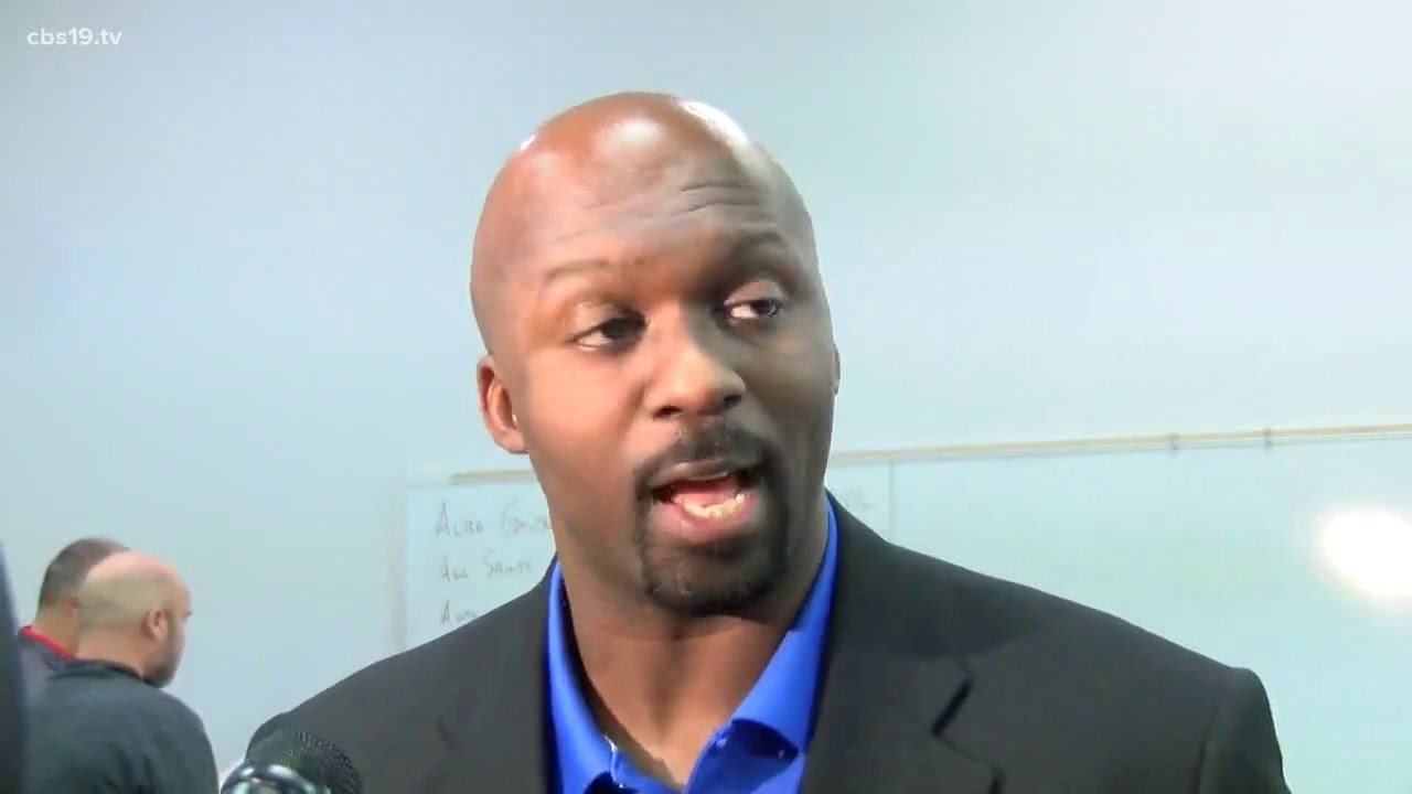 Fellowship of Christian Athletes Story - YouTube