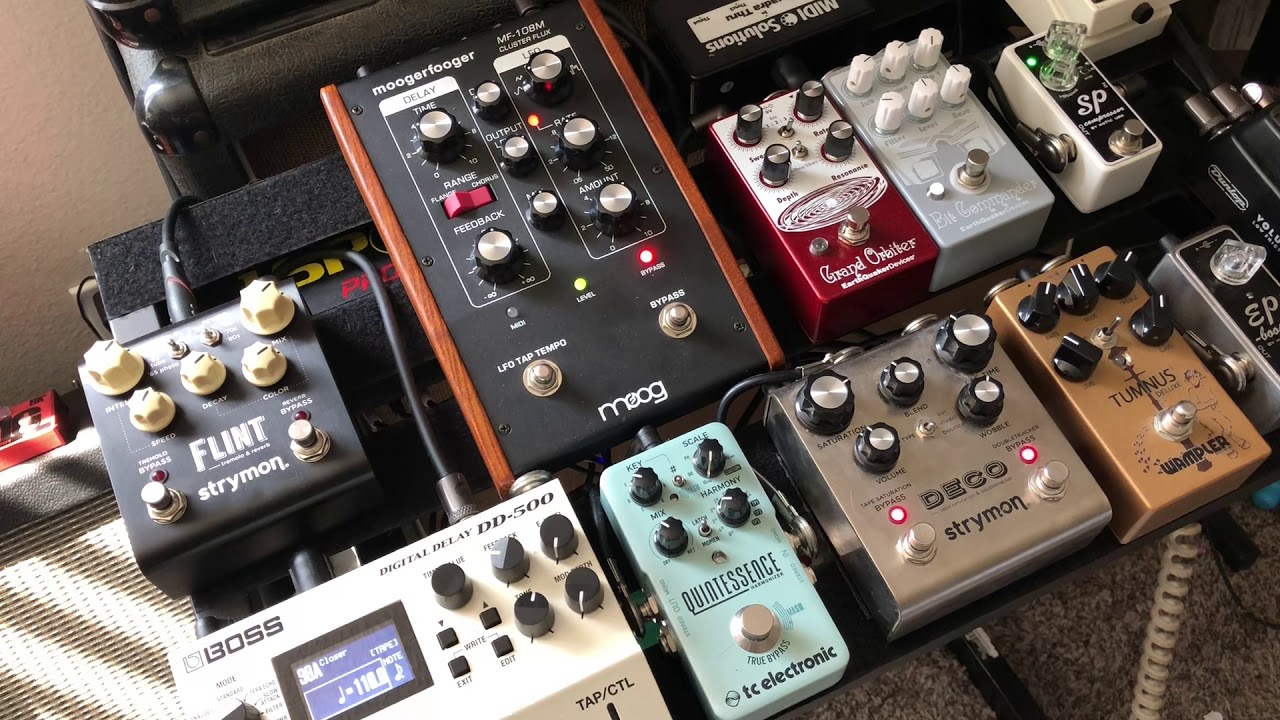 Muse “Uprising” Bass/Synth Sound on Electric Guitar - YouTube