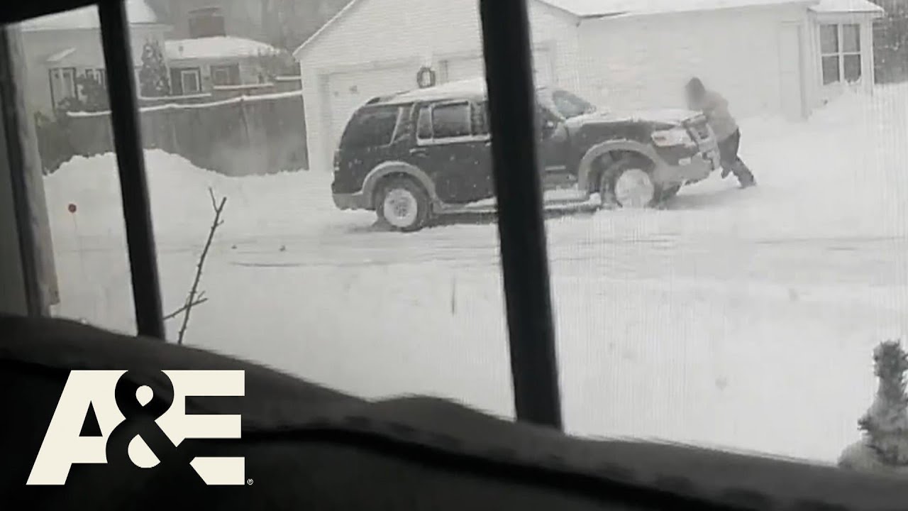 Neighbors Fight in Snowstorm CAUGHT on Camera | Neighborhood Wars | A&E ...
