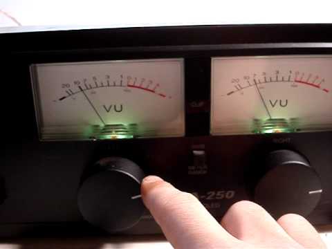 RadioShack MPA-250 Power Amplifier - YouTube