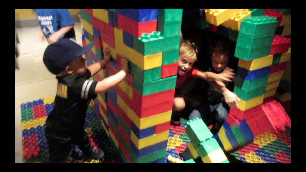 LEGO EARTHQUAKE!!! - YouTube