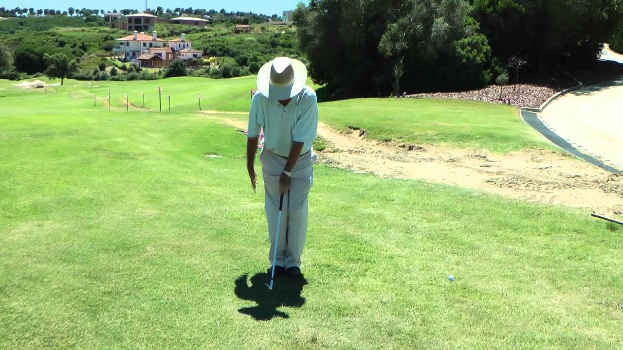 Golf, use your shadow to help your golf swing - YouTube