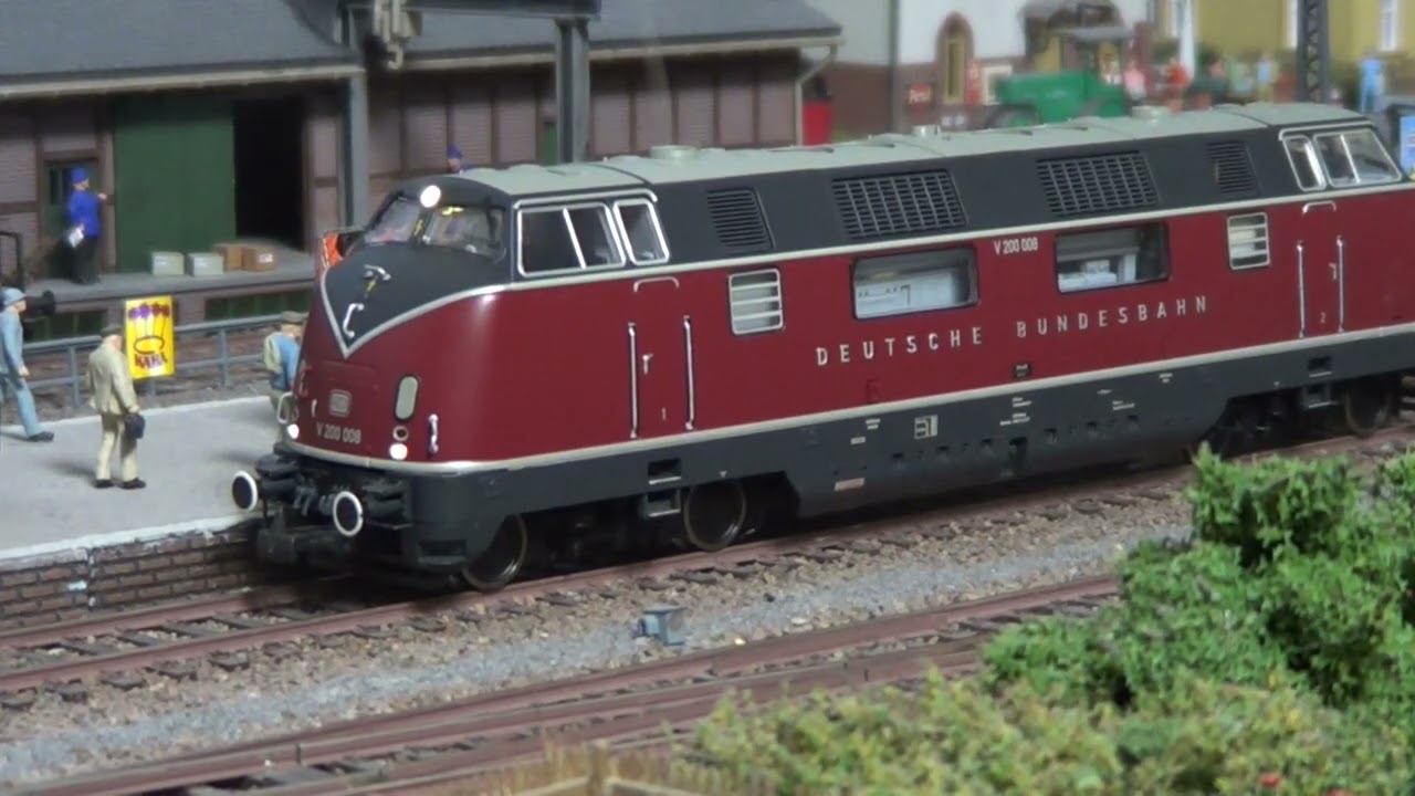 Die V200- Königin der Dieselloks - YouTube