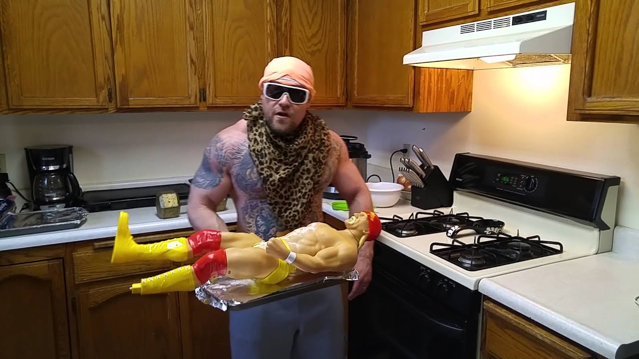 Meathead Munchies Macho Man Roasts Hulk Hogan. - YouTube