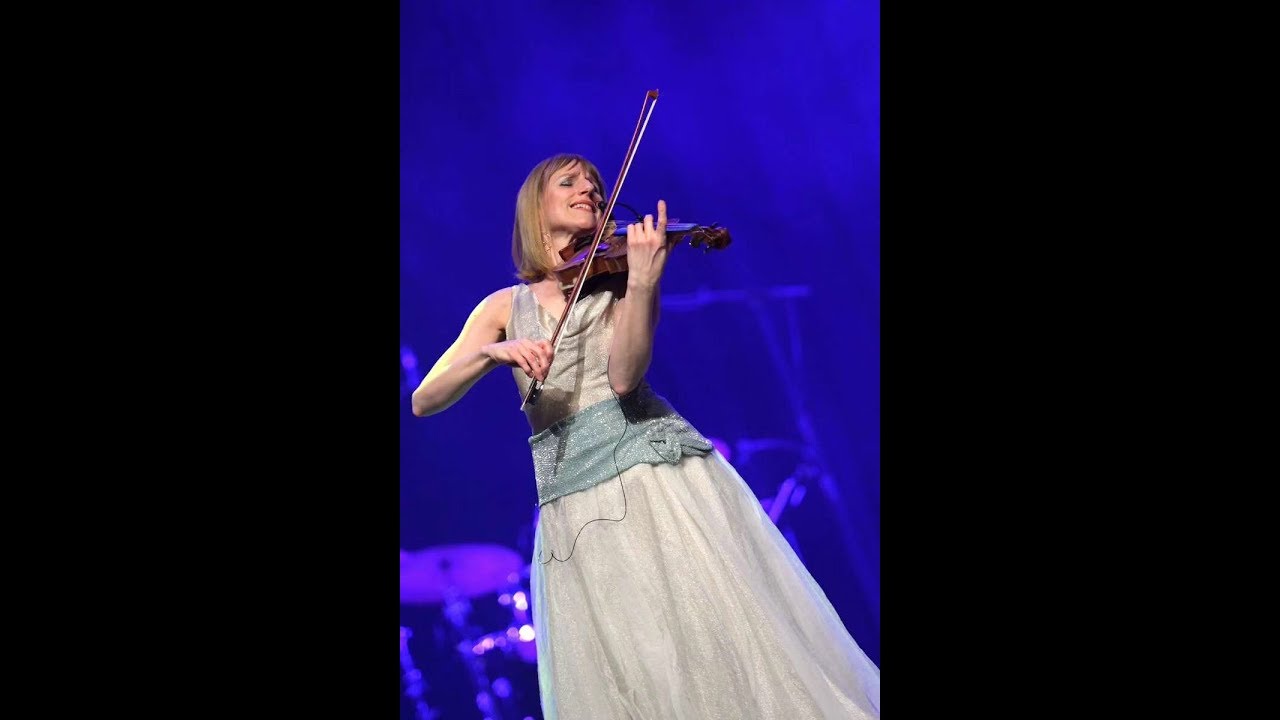 Daisy Jopling Band on tour in China 2019 - YouTube