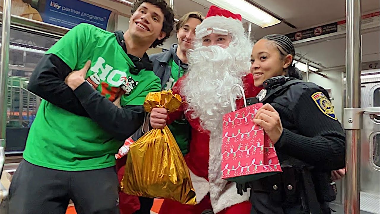Giving Strangers Gifts Dressed As Santa - YouTube