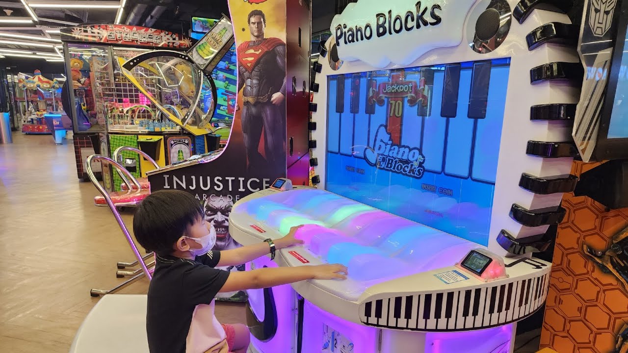 TIME ZONE @ SM NORTH EDSA - YouTube