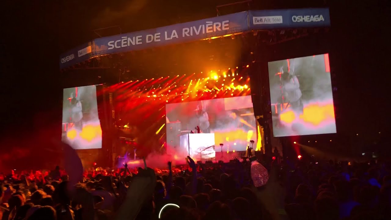 Travis Scott CAROUSEL 1st Time LIVE In Montreal (Osheaga August 3rd ...