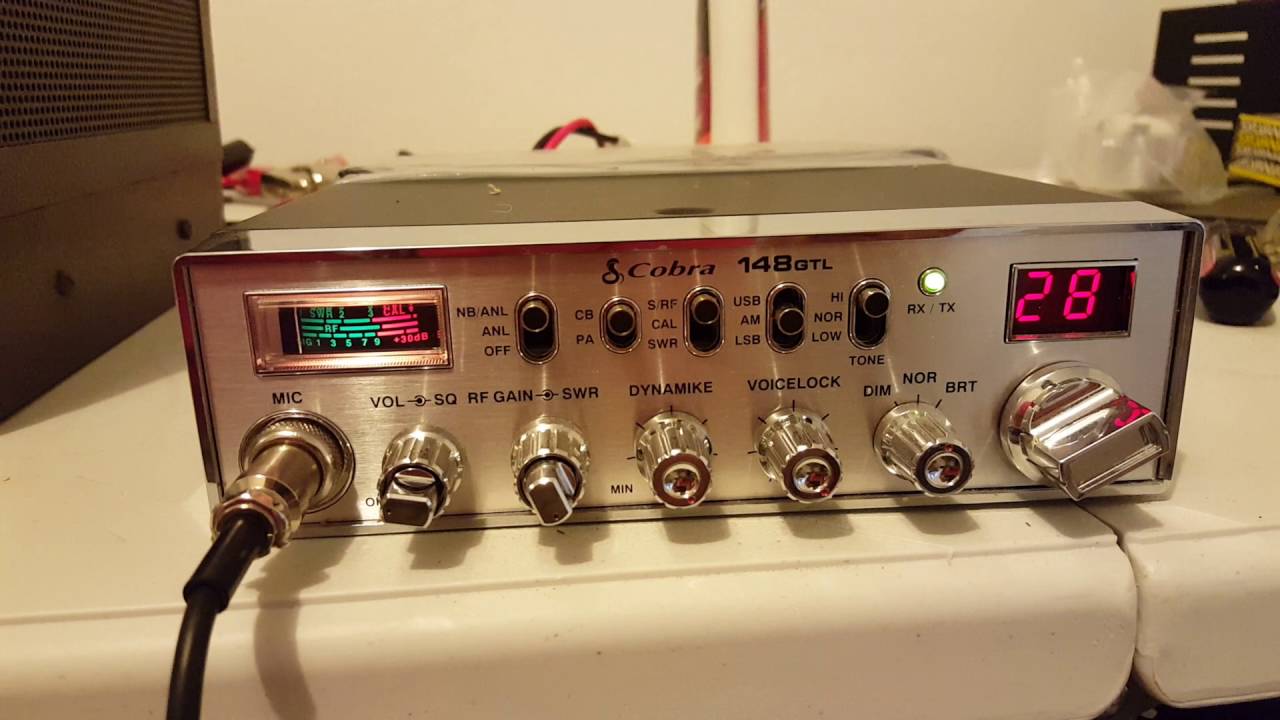 D & A Maverick 250 Vintage Linear Amplifier - YouTube