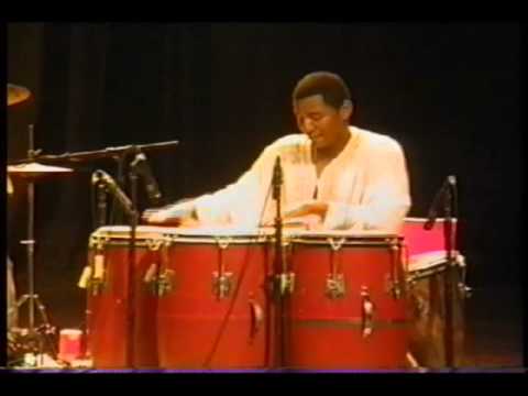 JULIO BARRETO (DRUMS), RIVERON (BASS), ELIEL LAZO (CONGAS) - YouTube