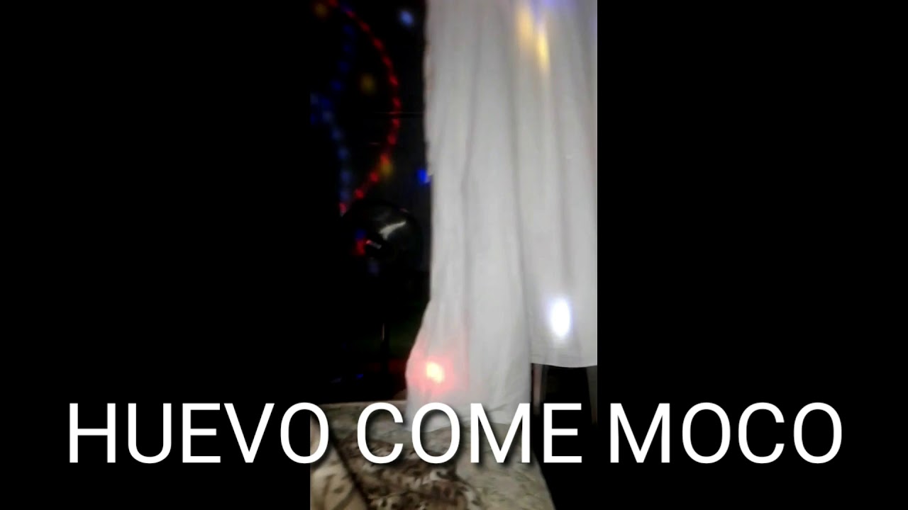 MI HERMANO ES COME MOCO - YouTube