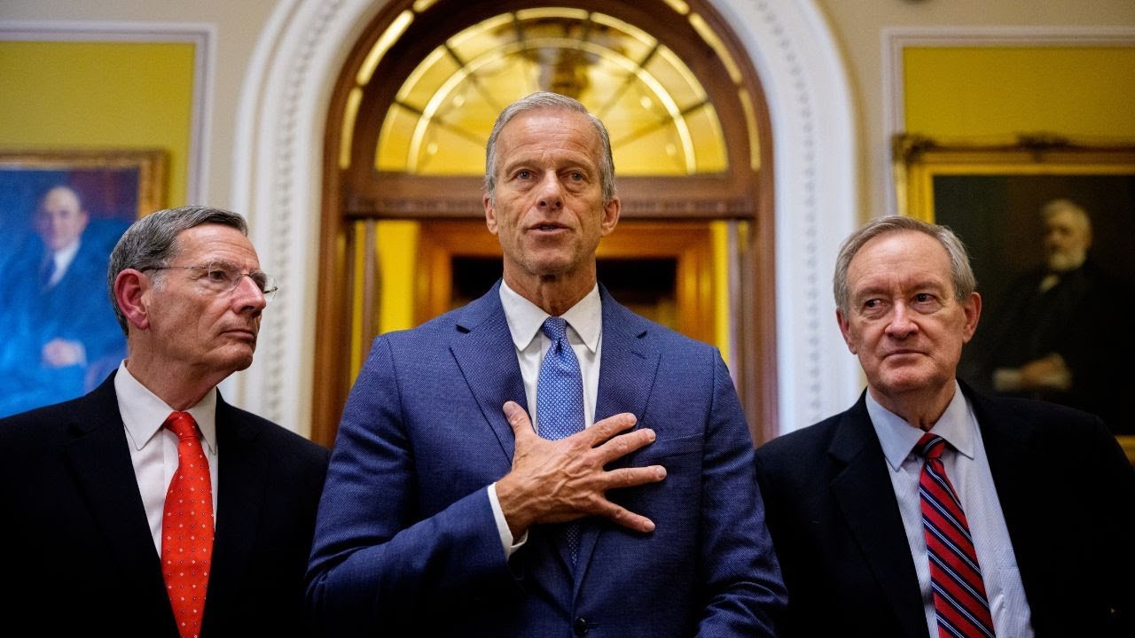 Senate Republicans Invoke Nuclear Option - They Just Passed It - YouTube