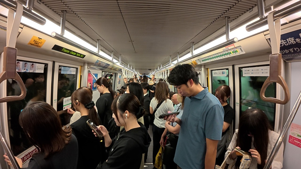 First Ride on Fukuoka’s New Nanakuma Line to Hakata Station - YouTube