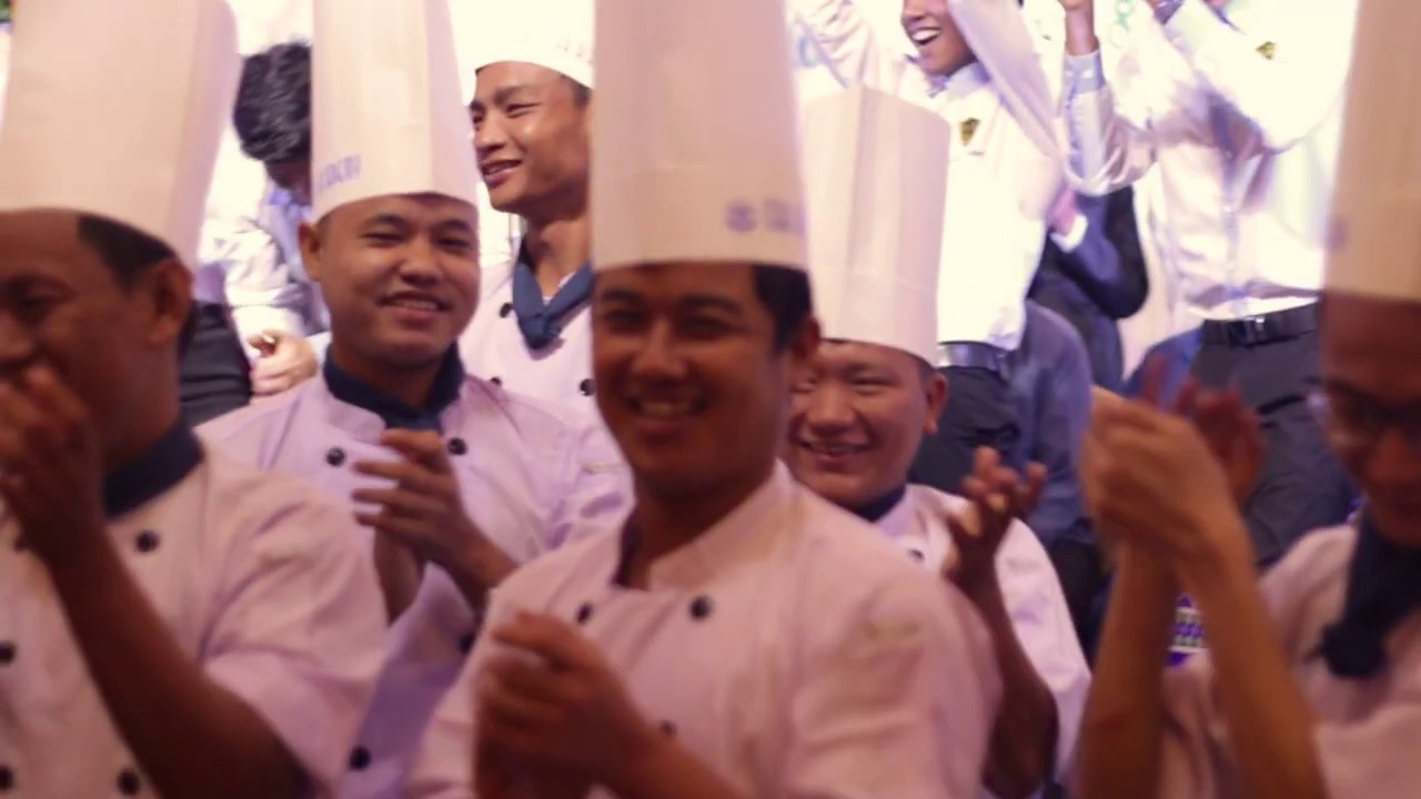 Star University Myanmar 30th Graduation Ceremony - YouTube