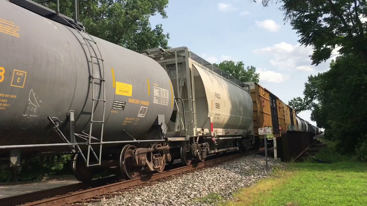 Finally some SD40-3’s - YouTube