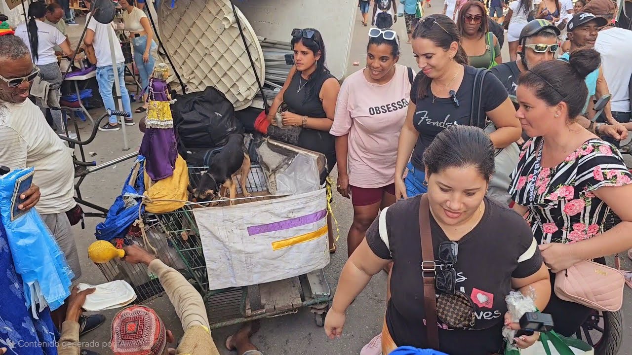 YOUTUBERS se Unen para REPARTIR COMIDA en las CALLES de CUBA 🇨🇺💪🏻 - YouTube