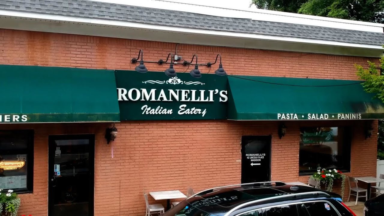 Food Review Episode 125: Romanelli’s Italian Eatery - YouTube