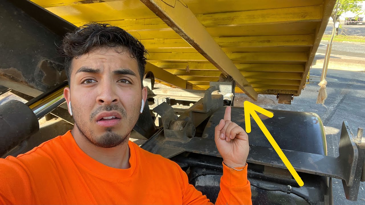 HOW TO HOOK UP & PICK UP A DUMPSTER STEP BY STEP! (DANGEROUS LOAD ...