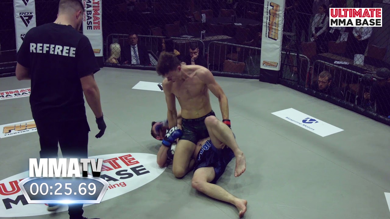 Fusion 29: 1 - Thomas Greener vs Elliott Hannaford - YouTube