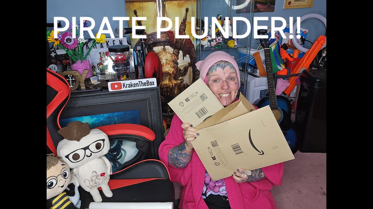 PIRATE PLUNDER! - YouTube