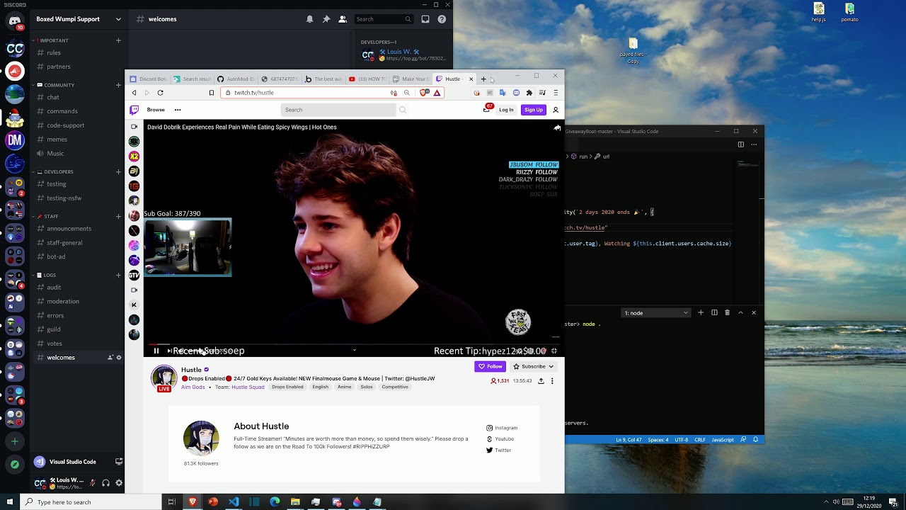 How to Change your bots status to (STREAMING) - YouTube