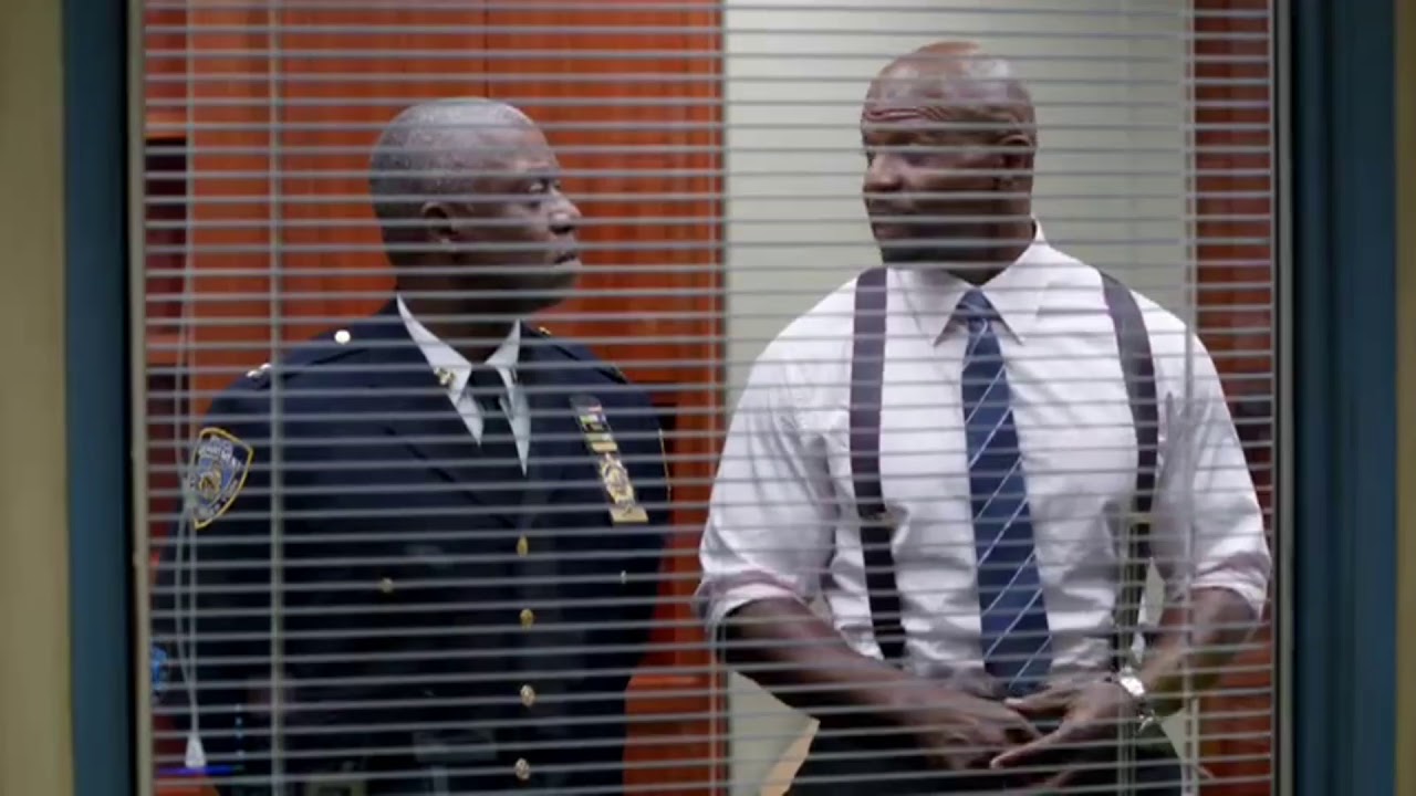 Terry apresenta a Holt os detetives da 99 - Brooklyn 99 - YouTube