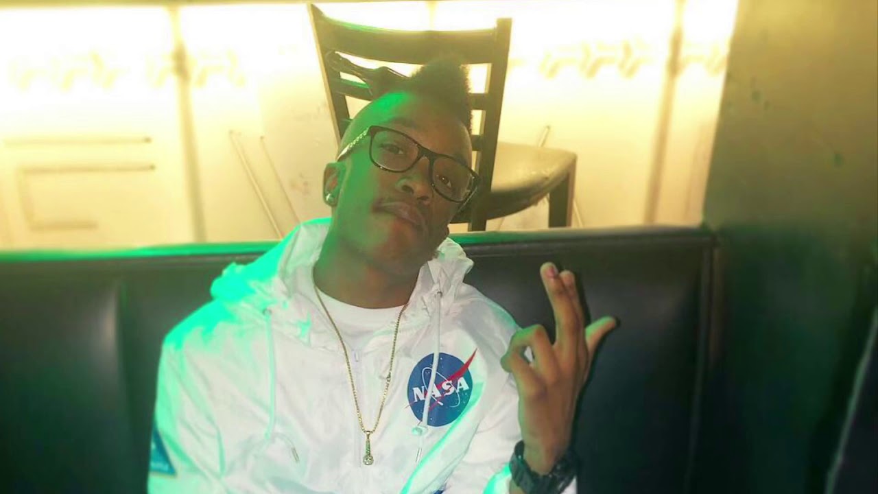 Baby Swipey - Beat It - YouTube