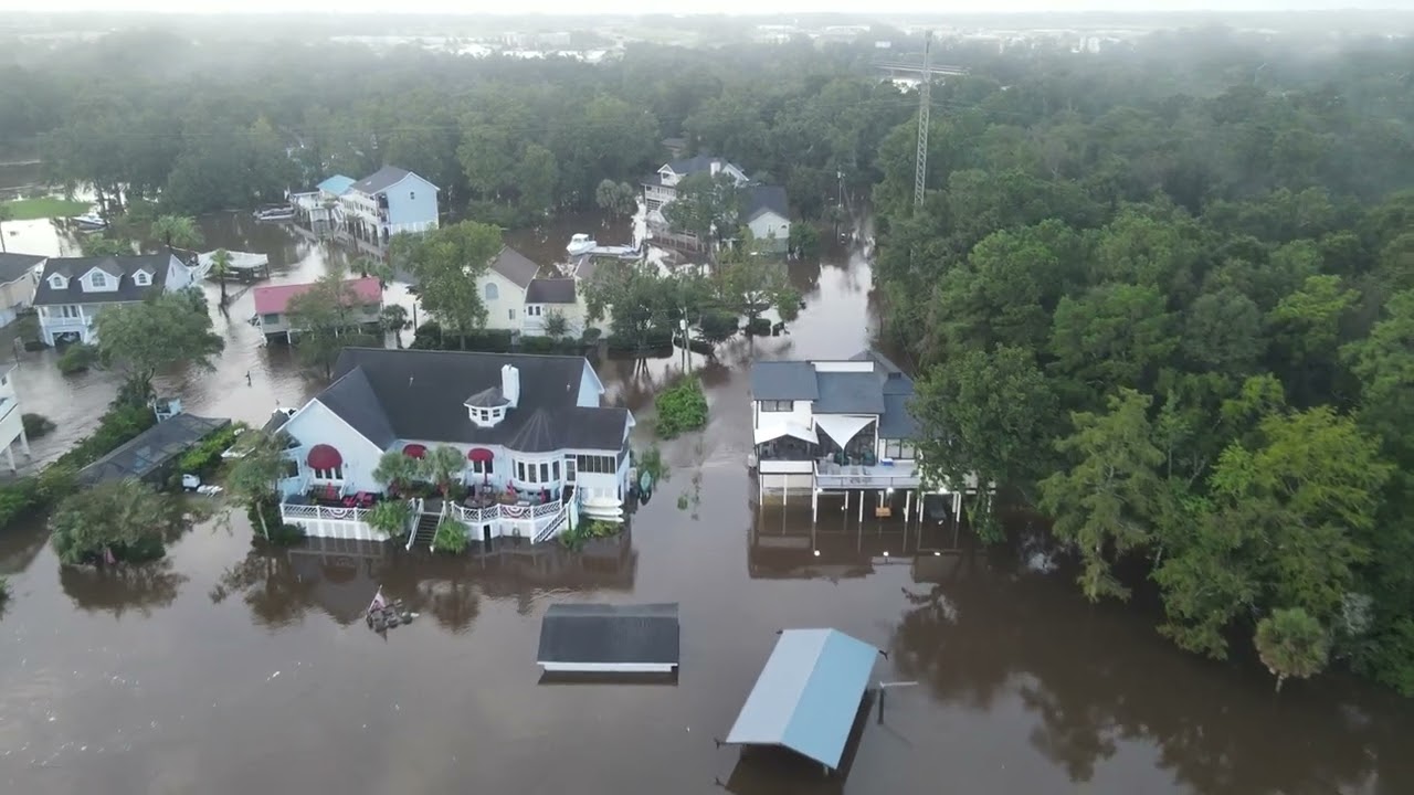 Wells Ferry August 26th 2022 Rain Flooding - YouTube