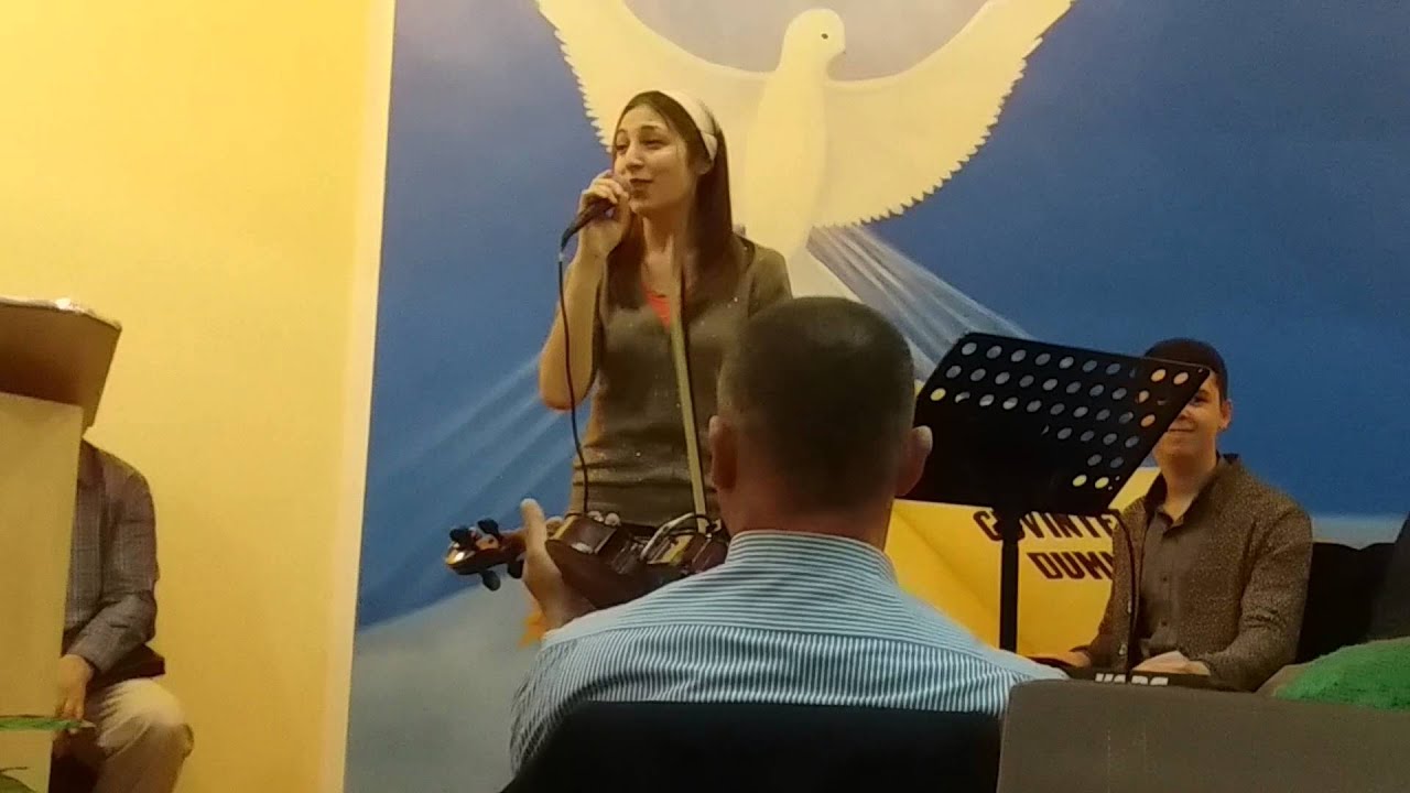 Suflete esti gata-Loredana - YouTube