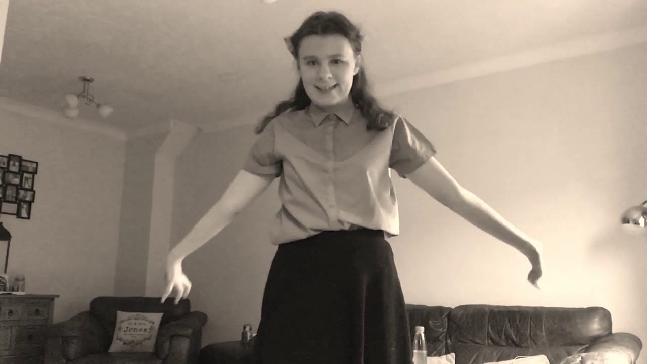Detention by Melanie Martinez freestyle dance - YouTube