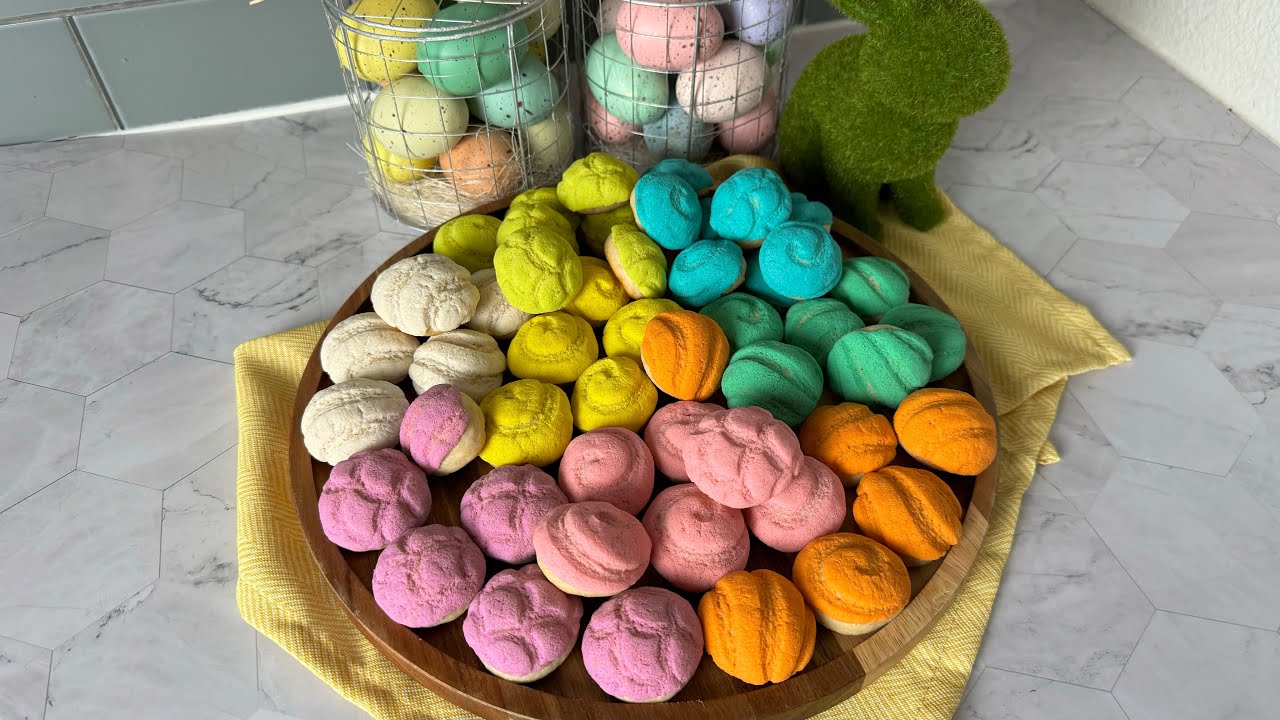 Mini Conchas for Easter | Pan Dulce Conchas Mexicanas Caseras - YouTube