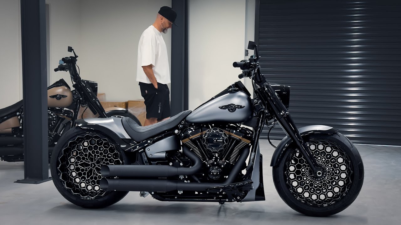 Inside Box39 Motorcycles factory in Dubai. - YouTube