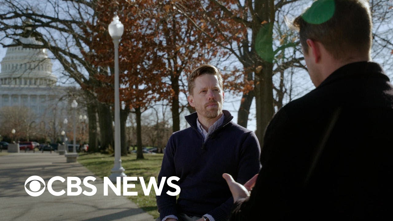 ICE's SmartLINK app has expanded amid rise in migrant border-crossings ...