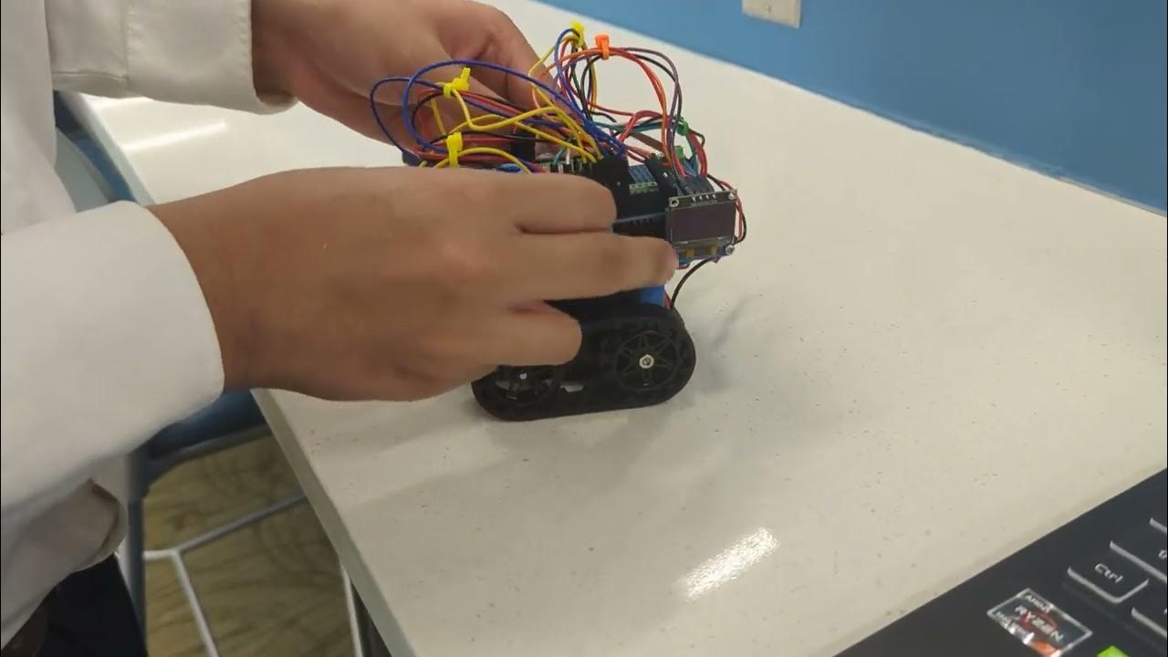 robot snap on demonstration - YouTube