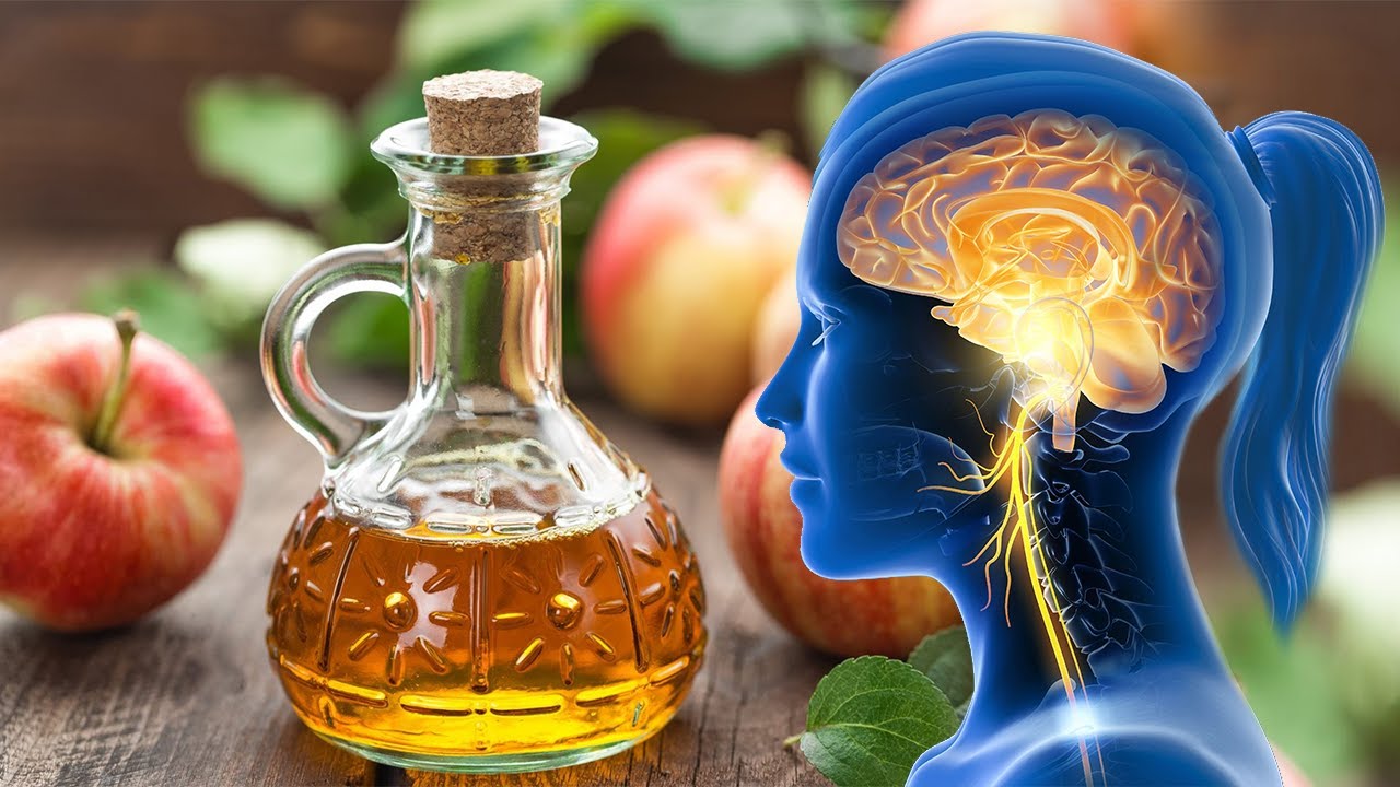 Çdo njeri para gjumi duhet të pijë një lugë me uthull molle. Arsyeja do ...