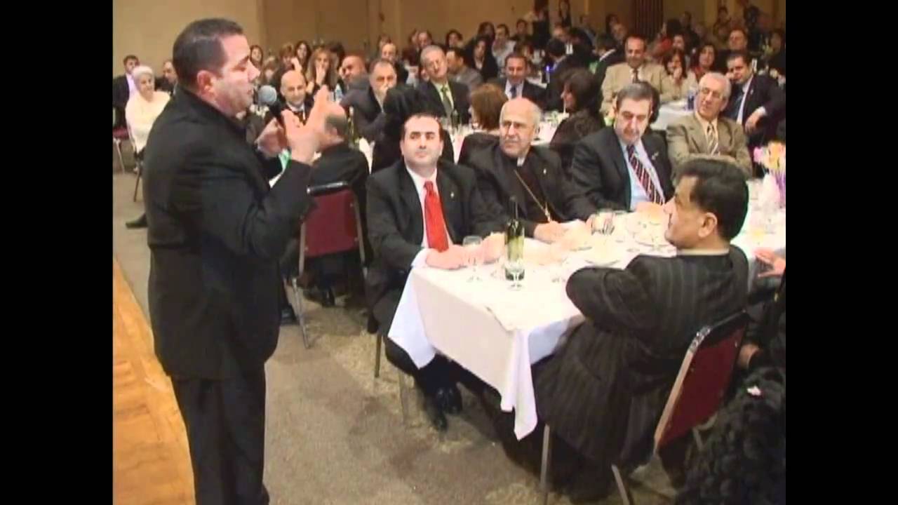 George Hadchiti Singing Ataba (Deir El-Ahmar) - YouTube
